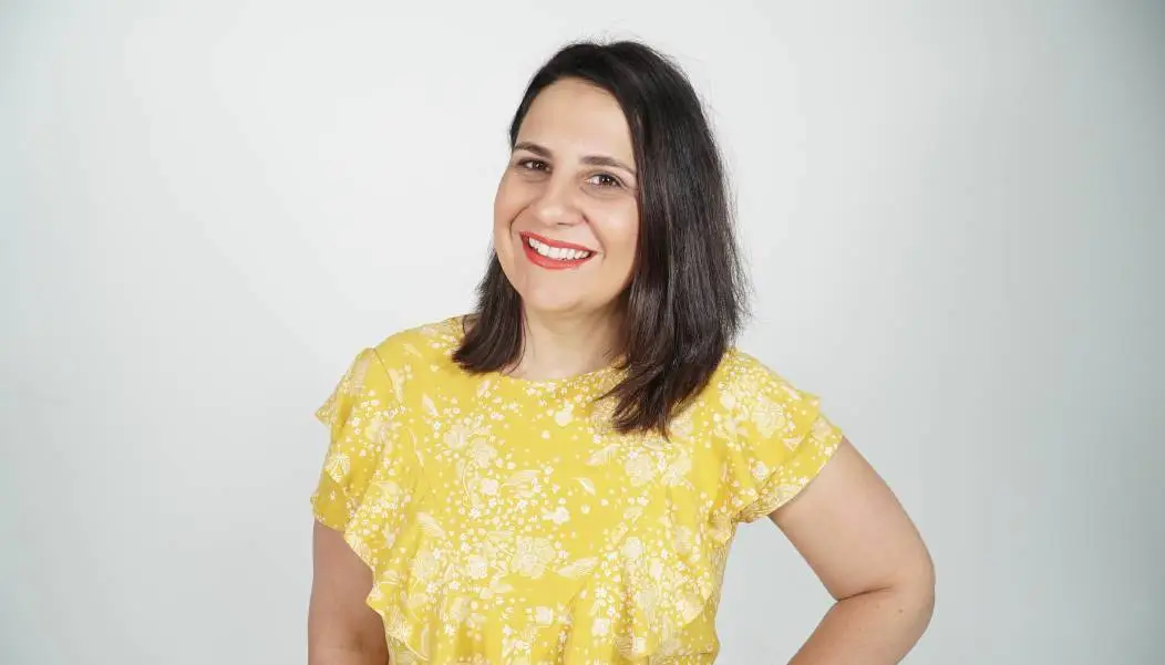 Emma Zammit, Dave Hughes & Nova's Red Room join Carat Couch-ella